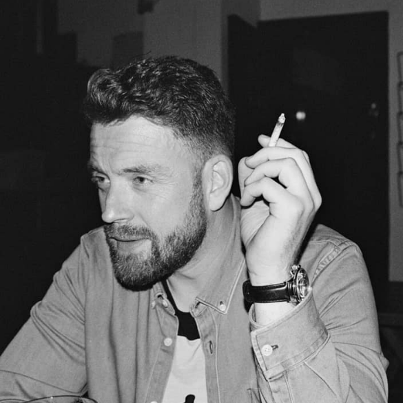 Nick Leonard - Isolation Radio Station